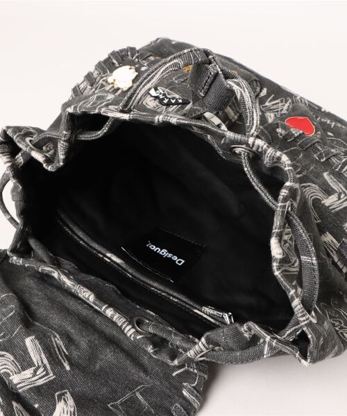Desigual（デシグアル） デイバック リュック グラフィティプリント