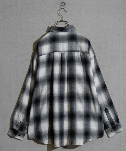 Yahoo!オークション - 「Naive magic」 長袖シャツ LARGE ブルー メン...