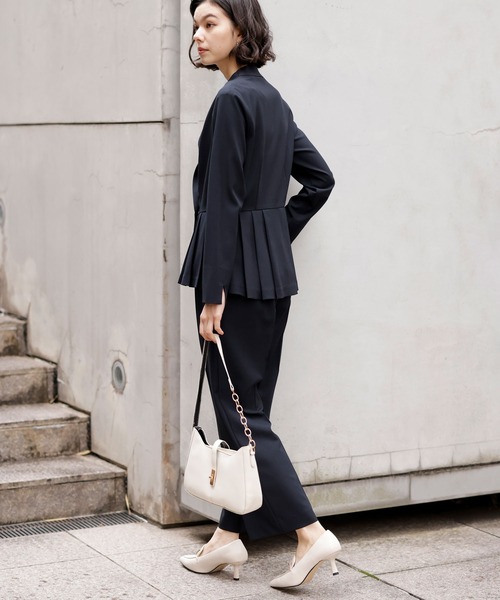 Yahoo!オークション - 「GeeRA」 セットアップ LARGE ネイビー レディ...