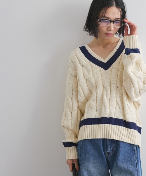 Yahoo!オークション - 「VICKY」 Vネックニット M ネイビー レディース