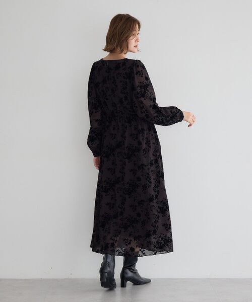 YECCA VECCA（イェッカヴェッカ） ワンピース ボタニカル柄フロッキー