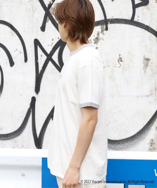 ROOP TOKYO tシャツ ROOPTOKYO限定:EMILY IN PARIS フロントロゴ ワンポイント半袖リンガーTシャツ ...