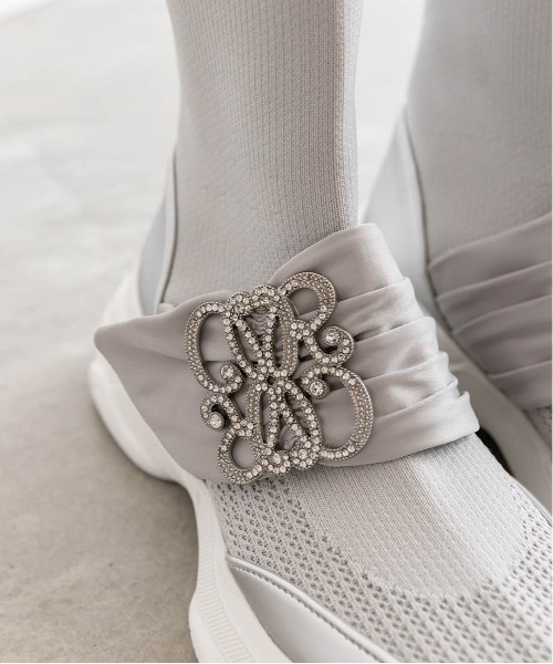 RANDA（ランダ） スニーカー 「SUSTAINABLE」ビジューモノグラムパーツ