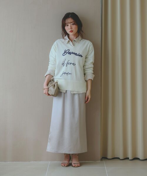 le.coeur blanc（ルクールブラン） ニット セーター フレーズロゴ刺繍V