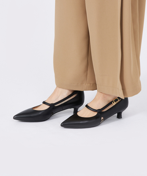 オゥ バニスター（Au BANNISTER）/ポインテッドラウンドストラップパンプス Au BANNISTER（オゥ バニスター） パンプス ポインテッドラウンド