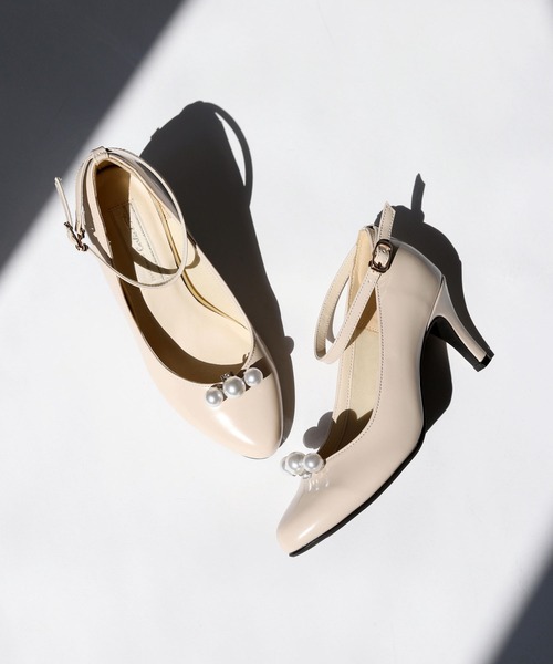 カーリーエフェリーチェ（Carlie e Felice）/バイカラーヒールパンプス felice 靴（Carlie e felice）（性別：レディース）のおすすめ人気商品