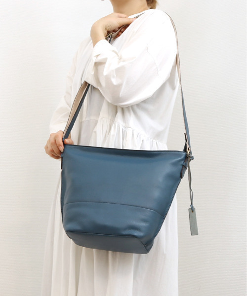 ショルダーバッグ バッグ アトランタ ATLANTA / やぎ革軽量バケツ型