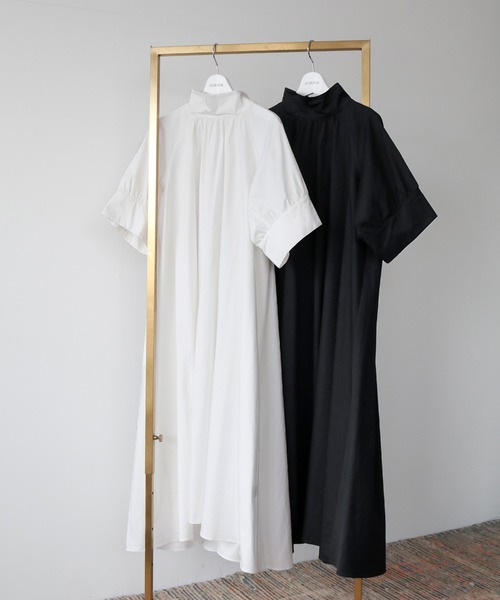 Yahoo!オークション - 「ELFRANK」 半袖ワンピース FREE オフホワイト ...