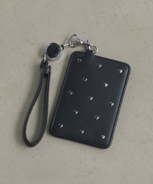 ALTROSE パスケース 定期入れ ICカード スタッズ メニーハート : ZOZOTOWN Yahoo!店 - 通販 - Yahoo!ショッピング