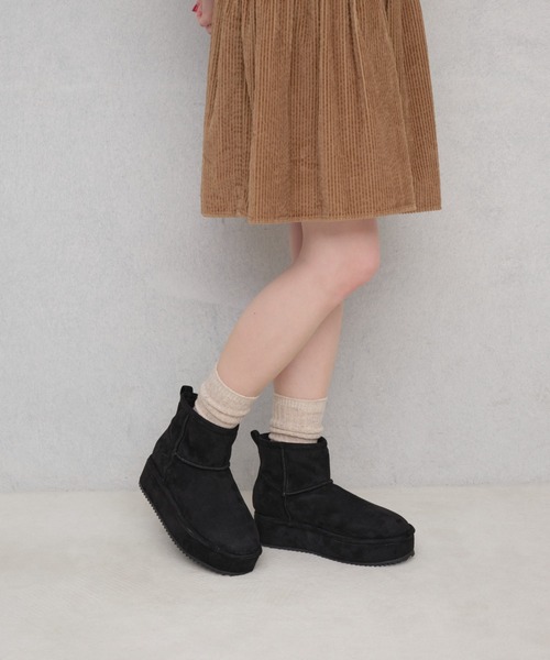 Launa lea（ラウナレア） ブーツ 「25秋冬」厚底ムートンブーツ(S160