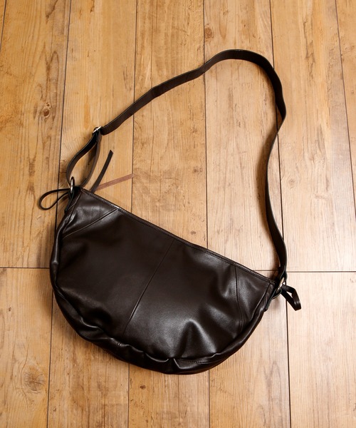 BICASH（ビカーシ） ショルダーバッグ ビカーシ / レザーラウンドショルダーバッグ 牛革 ユニセックス / B861 メンズ レディース ...