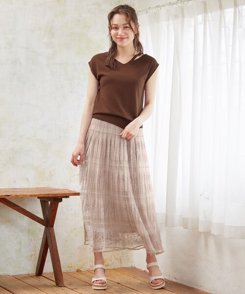 Yahoo!オークション - 「Feroux」 Vネックニット 2 ピンク レディース