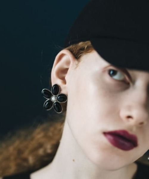 IRIS47 イヤリング 「IRIS47」Margaret earring/マーガレット レディース : ZOZOTOWN Yahoo!店 - 通販 - Yahoo!ショッピング