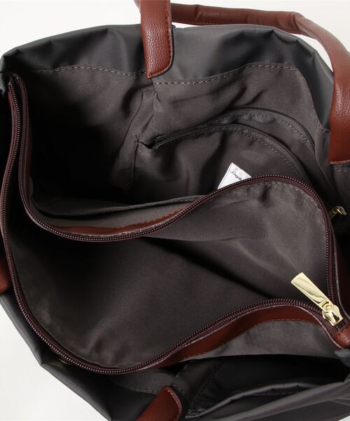 and it_ ショルダーバッグ バッグ 「Legato Largo」撥水微光沢ナイロン PC収納トート レディース メンズ ...