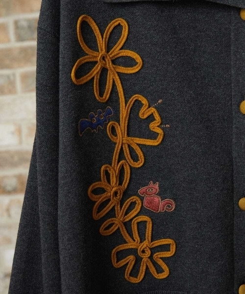 Jocomomola（ホコモモラ） カーディガン Palque Wフェイス フラワー