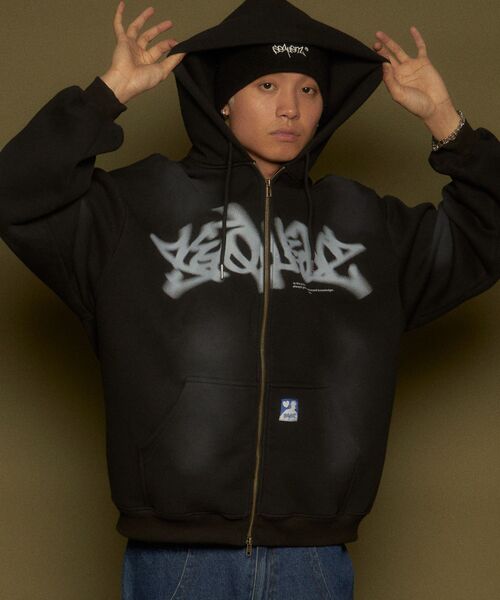 Yahoo!オークション - 「SEQUENZ」 ジップアップパーカー LARGE ピンク...