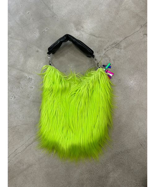 Cheek（チーク） ショルダーバッグ 「cheek/チーク」monster one