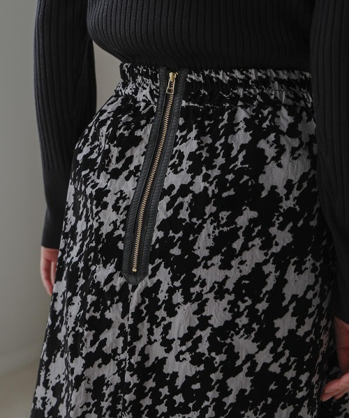 Bou Jeloud（ブージュルード） スカート 変形千鳥柄フロッキーPt