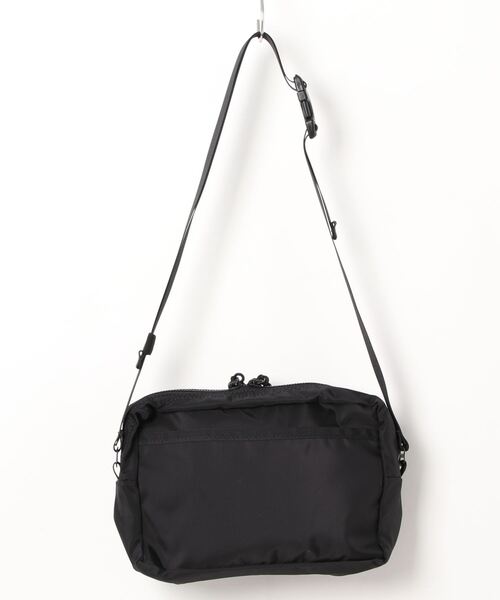 FREDRIK PACKERS（フレドリックパッカーズ） ショルダーバッグ バッグ