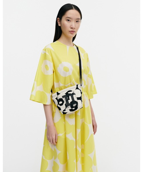 marimekko ショルダーバッグ バッグ Unikko / Mono Mini Crossbody レディース : ZOZOTOWN Yahoo!店 - 通販 - Yahoo!ショッピング