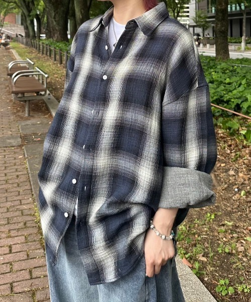 Chikashitsu+ 「Chikashitsu +」 「BLUE LABEL REFINEMENT GARMENTS」長袖シャツ ONE SIZE グレー×サックスブルー ...