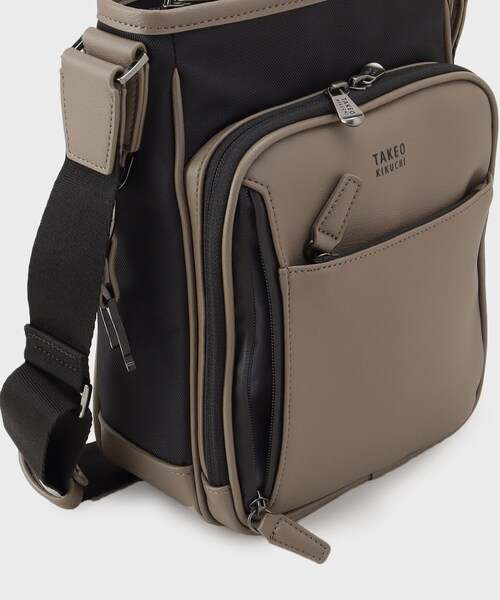 TAKEO KIKUCHI（タケオキクチ） ショルダーバッグ 「撥水機能