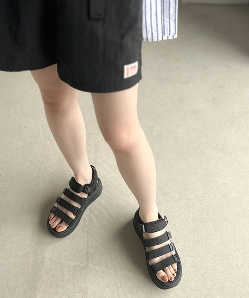 Yahoo!オークション - 「Java」 フラットサンダル 22.5cm ブラック×ホ...