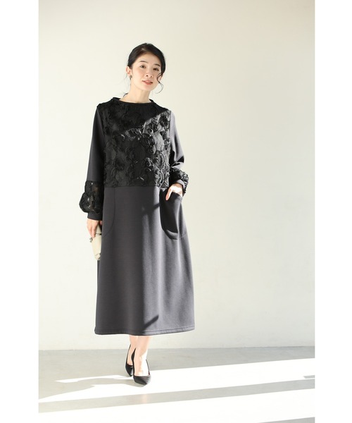 cawaii ワンピース （黒）黒花レリーフのゆるやかコクーンシルエット