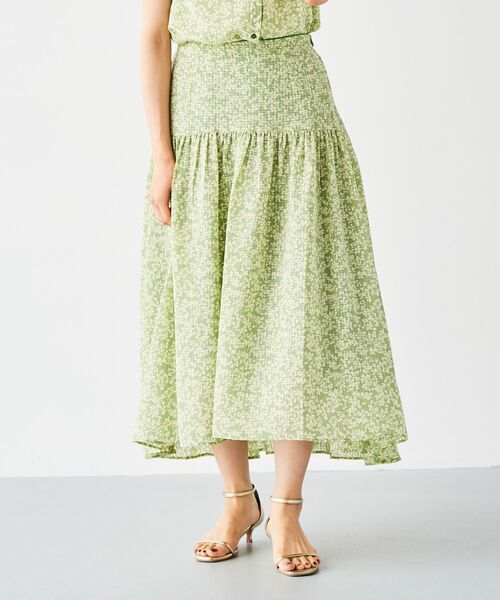 ルクールブラン（le．coeur blanc）/リーフプリントキリカエギャザースカート le.coeur blanc（ルクールブラン） スカート リーフプリントキリカエ