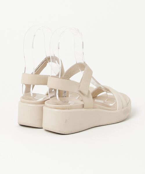 Yahoo!オークション - 「ECCO」 フラットサンダル 22.5cm ベージュ レ...