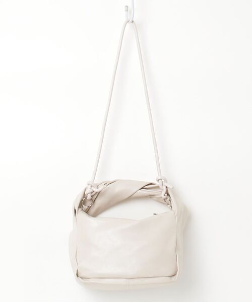 Yahoo!オークション - 「cache cache」 2WAYバッグ FREE アイボリー レ...