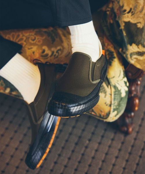 UNIVERSAL OVERALL スニーカー 「UNIVERSAL OVERALL」UO12 SNEAKERS / 撥水ナイロンスリッポン ...