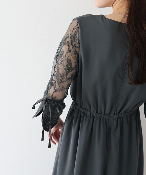 BLUEEAST（ブルーイースト） ドレス フラワー刺繍カシュクールドレス