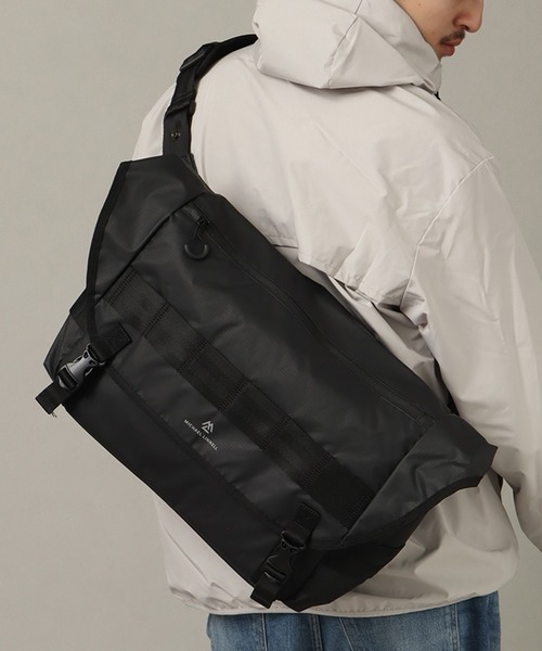 MICHAEL LINNELL（マイケルリンネル） ショルダーバッグ 「MICHAEL