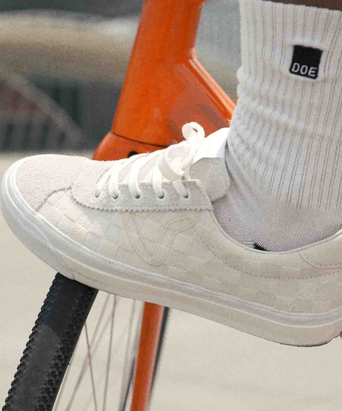 VANS（ヴァンズ） スニーカー DOE スポーツロー / LX Sport 73 DOE