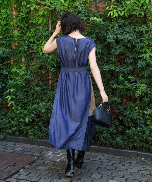 Bou Jeloud（ブージュルード） ワンピース デニムプリーツ配色