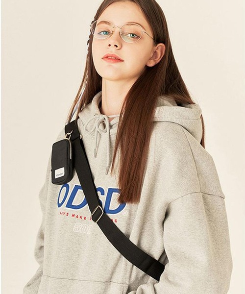 ODD STUDIO パーカー A'GEM/9 × .kom「ODD STUDIO/オッドスタジオ」 ODSD LOGO HOODIE/ シグネチャー プルオーバーパーカー ...